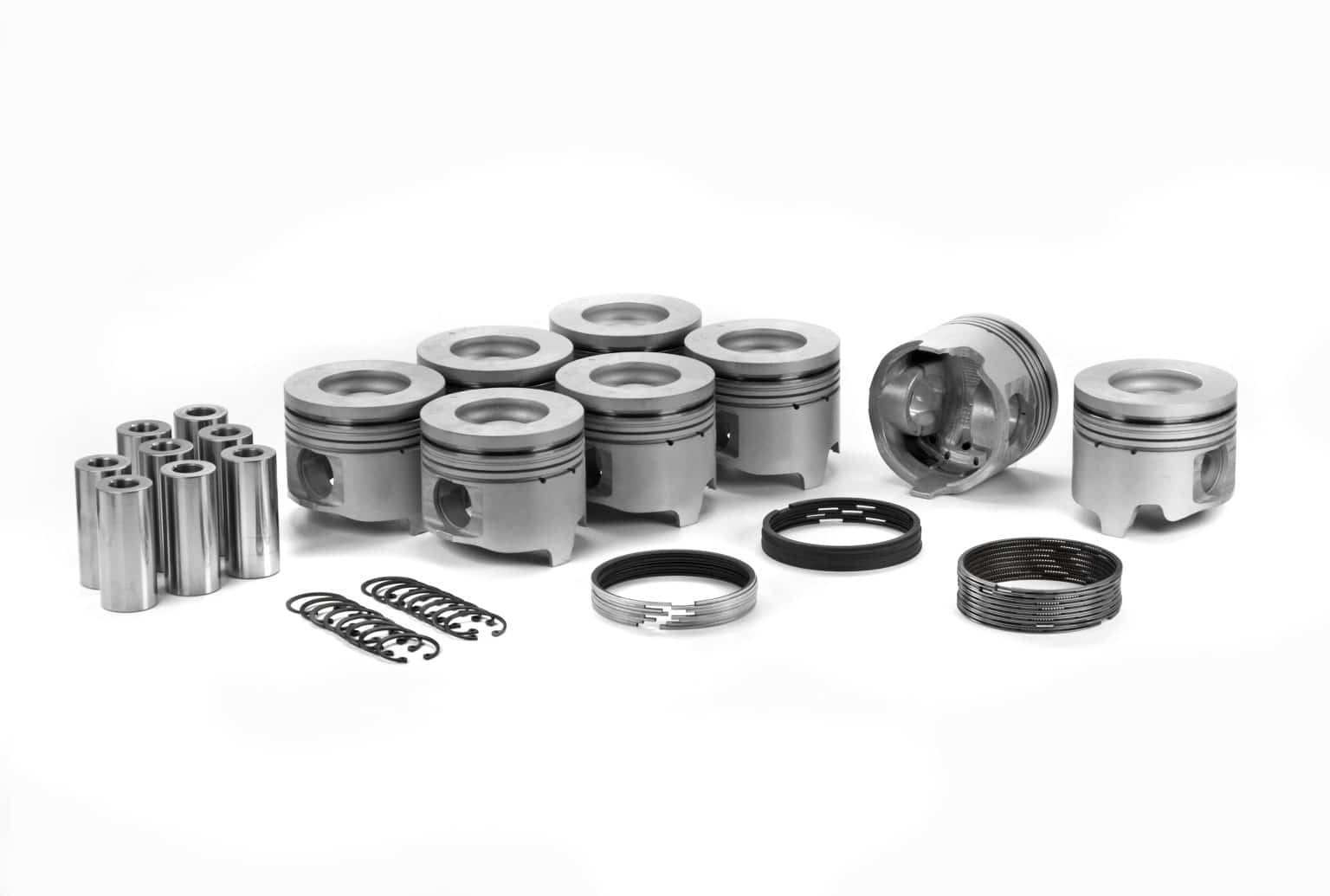 2001-2005 GM 6.6L LB7 LLY Duramax DUALOY Piston Kit
